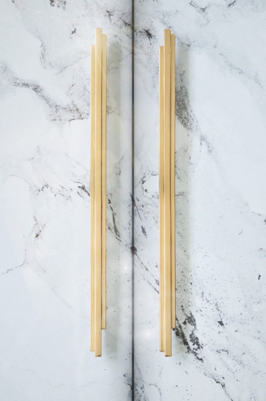 5 Cosmopolitan Decorative Hardware Pieces for Your Viewing Pleasure