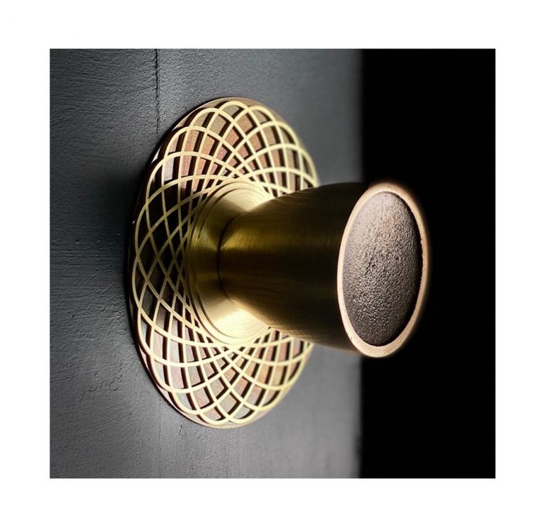 14 Hardware Inspirations: Door Knobs with an Original Concept