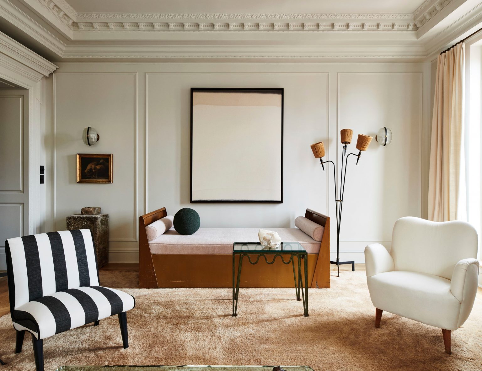 TOP 10 INTERIOR DESIGNERS MADE IN THE USA | PullCast Blog